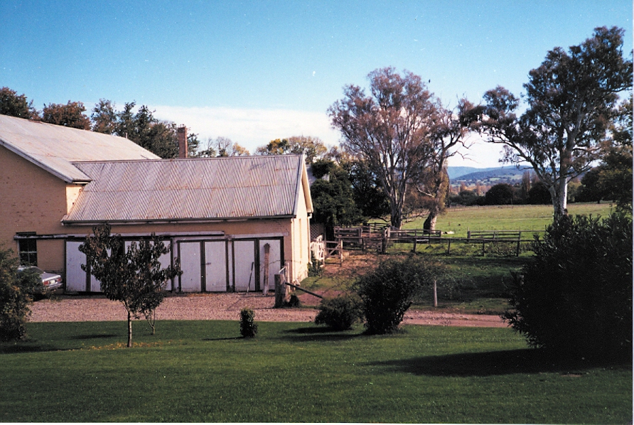 Delatite Station - The carriage house wing of the stables - High ...
