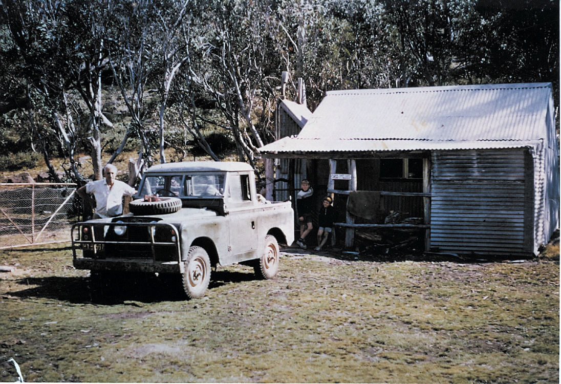 The original Bluff Hut - High Country History Hub