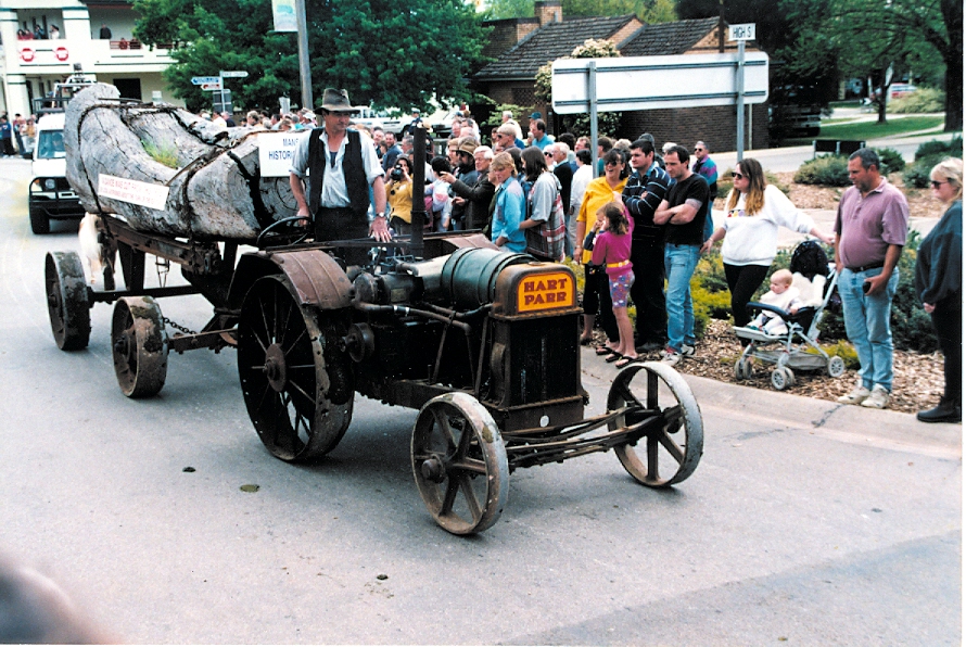 Bernie Anstee driving Hart Parr tractor - MMC Festival 1994 - pulling ...