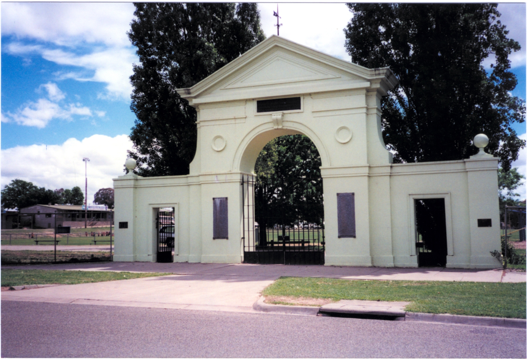 Memorial Gates - Highett Street - Sport's Club - High Country History Hub