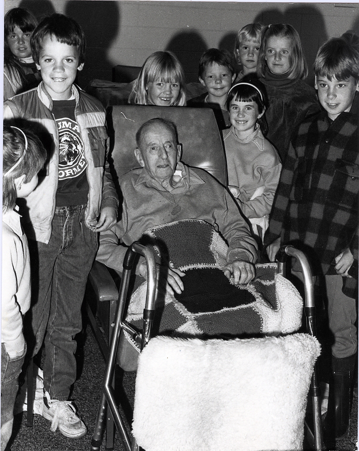 Merrijig school children - Frank Robinson - Bradley Everall - Cindy ...