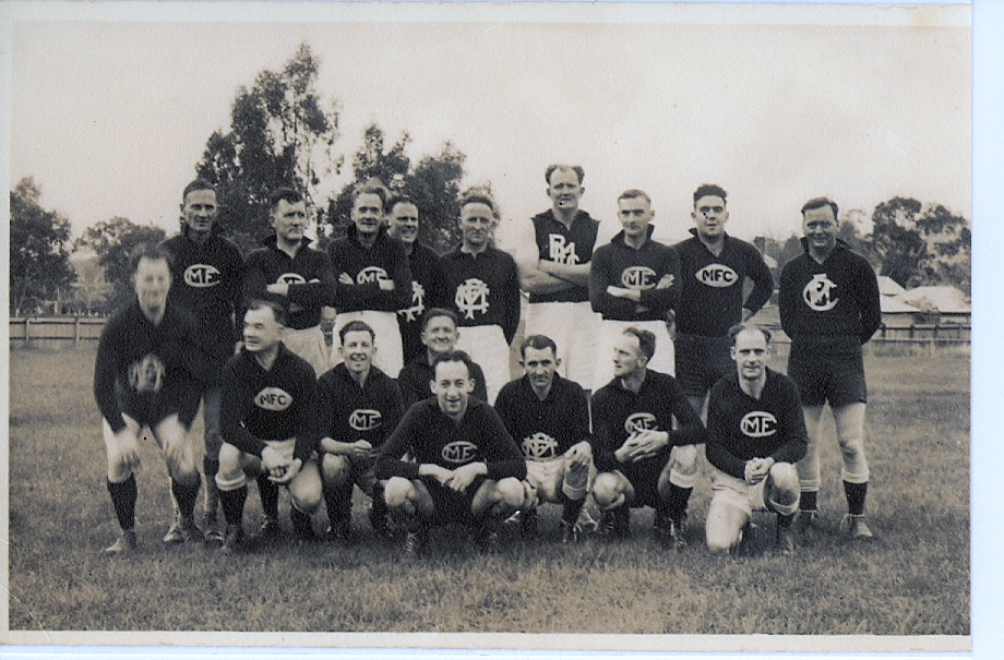 Commercial Hotel Football team - High Country History Hub