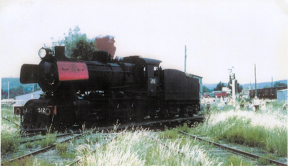 Railway Yards - J512 on turntable - steam engine - High Country History Hub