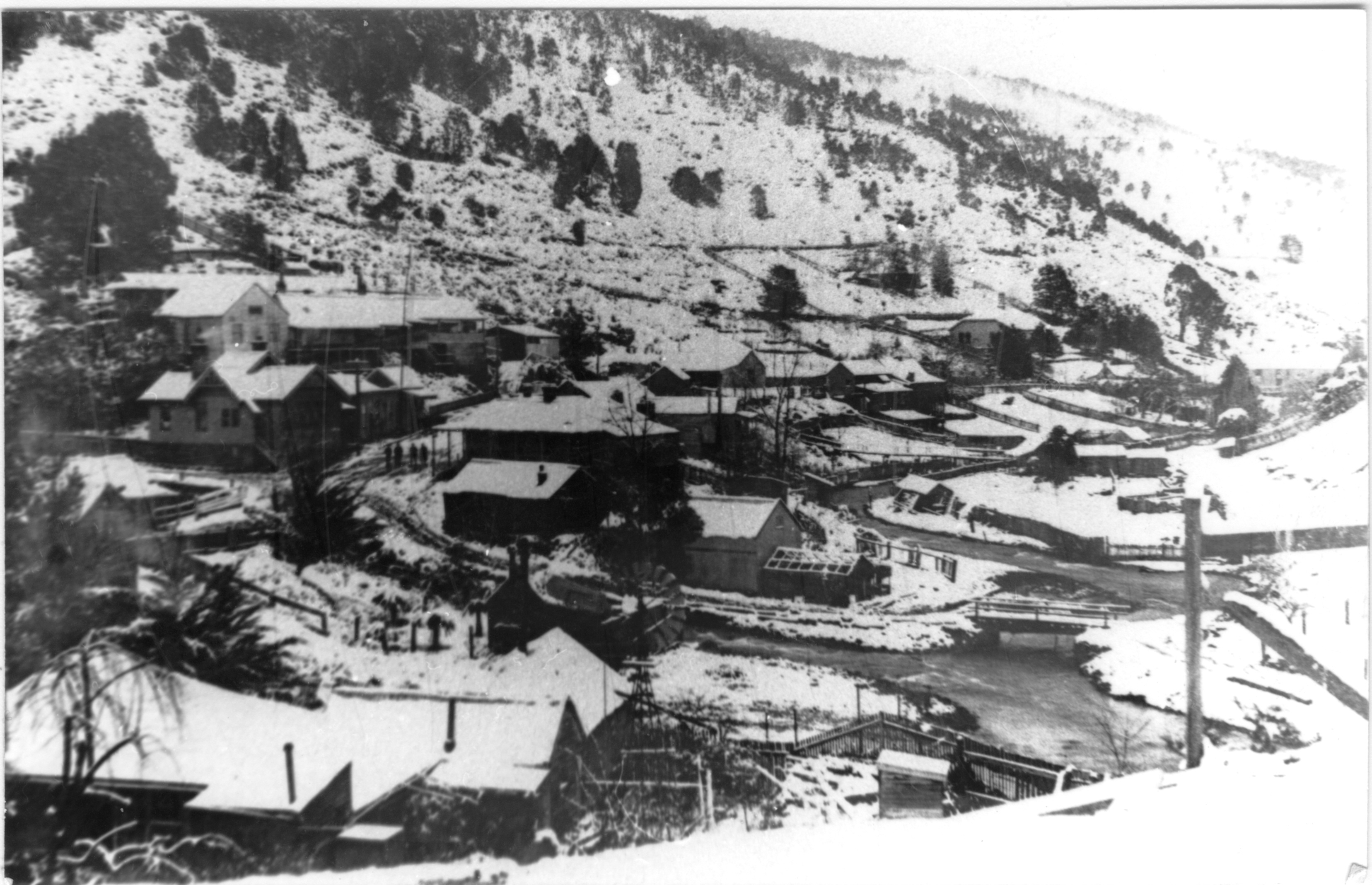 Woods Point winter scene - High Country History Hub