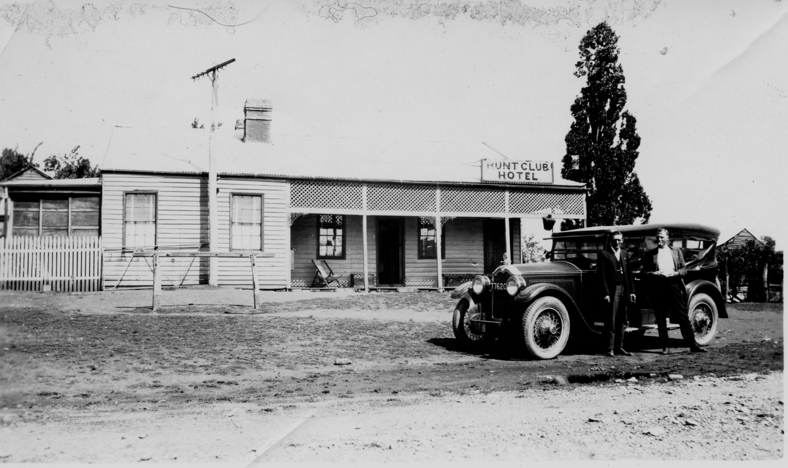 Hunt Club Hotel, Merrijig. - High Country History Hub