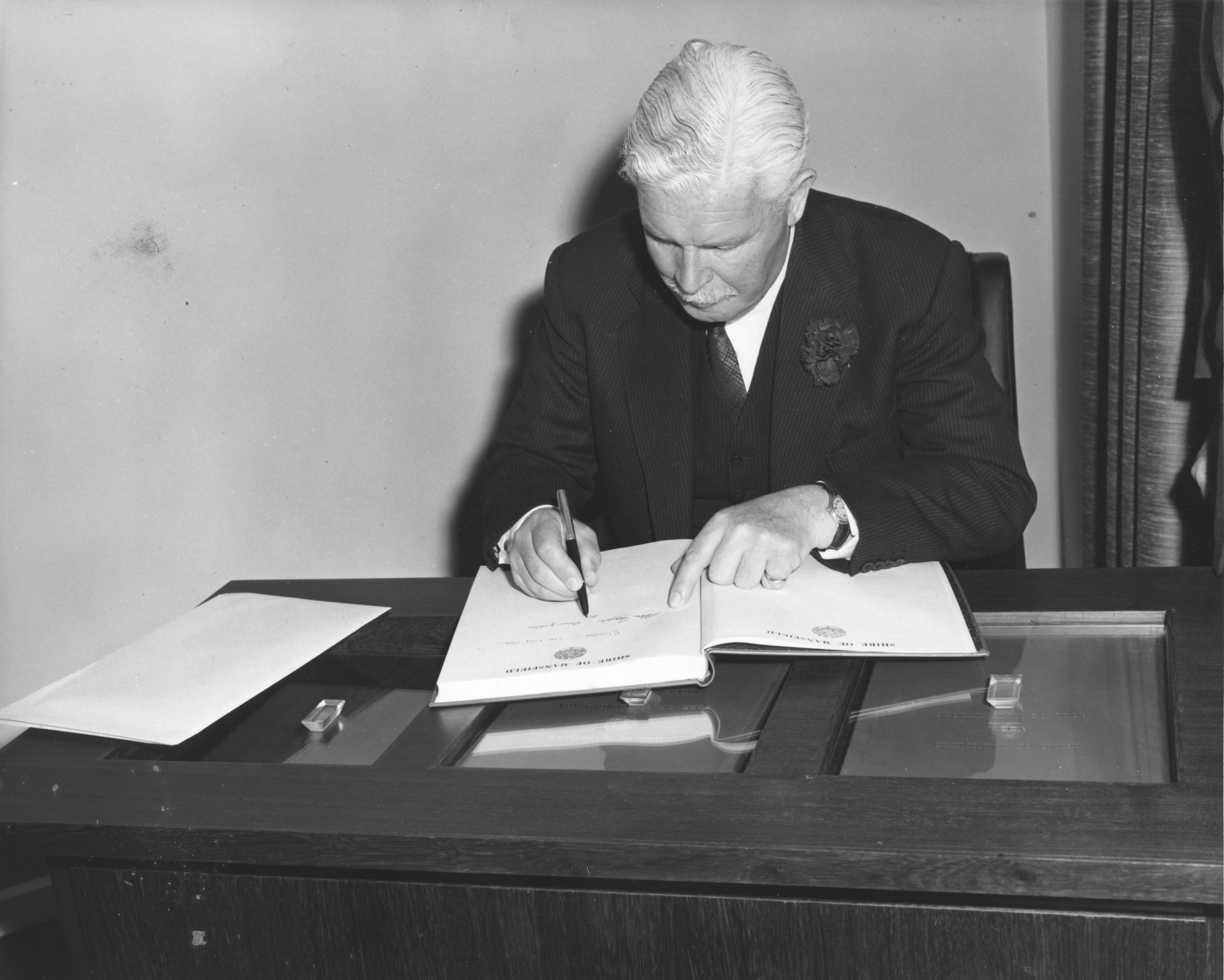 Sir Rohan Delacombe (Governor of Victoria) at the official opening of ...