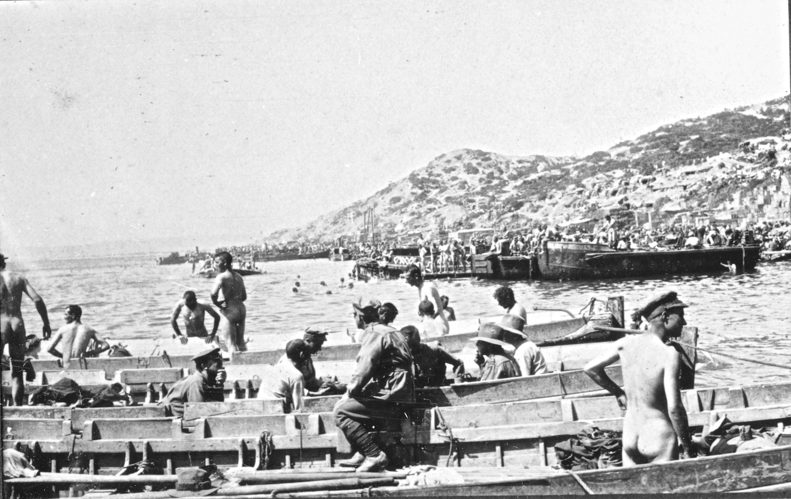 World War 1 (WW1) - Bathing scene. ANZAC Cove. 8th Light Horse, B ...