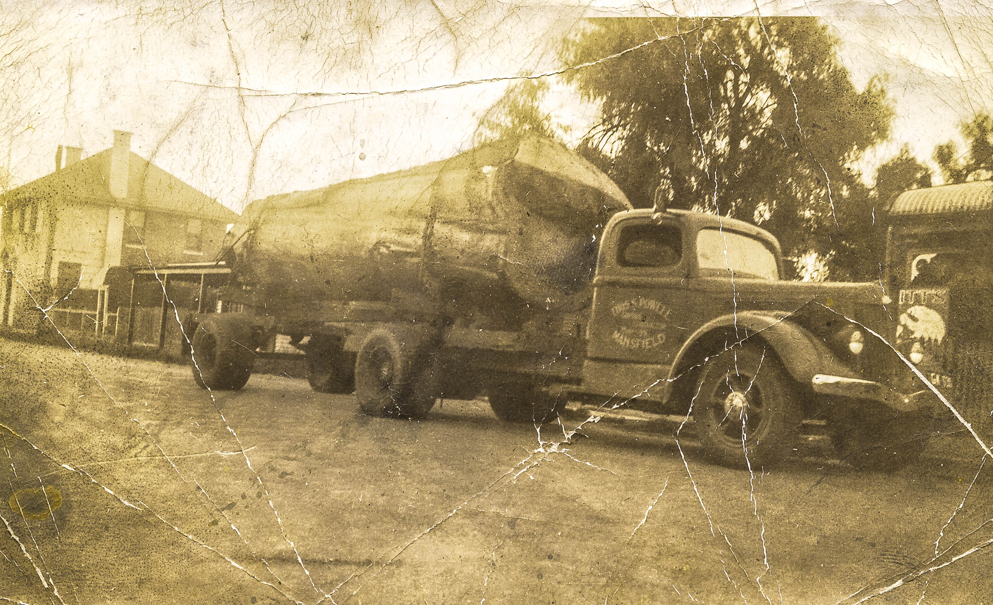 Tom Powell's White Timber Jinker. - High Country History Hub